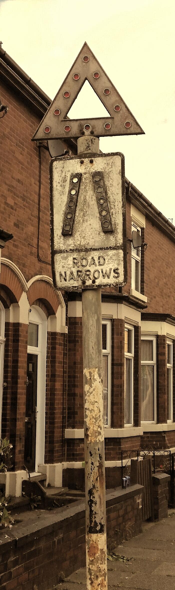 Pre-worboys signs – Show me a sign