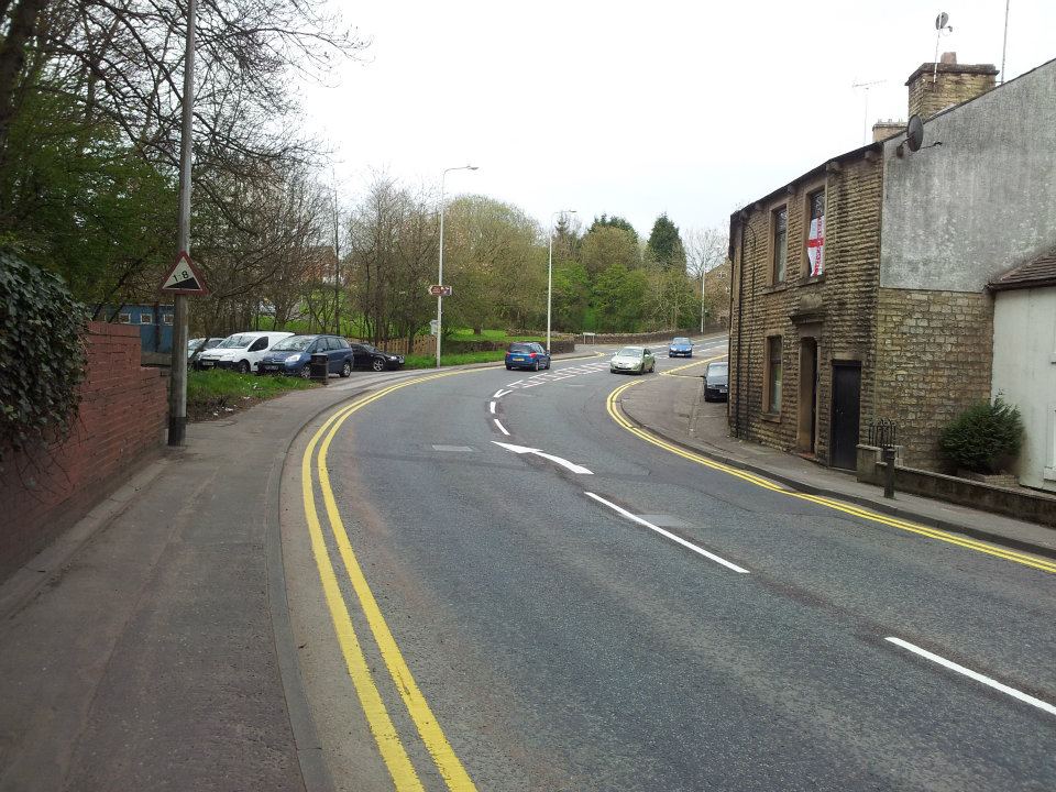 Reducing Road Marking Clutter – Show me a sign